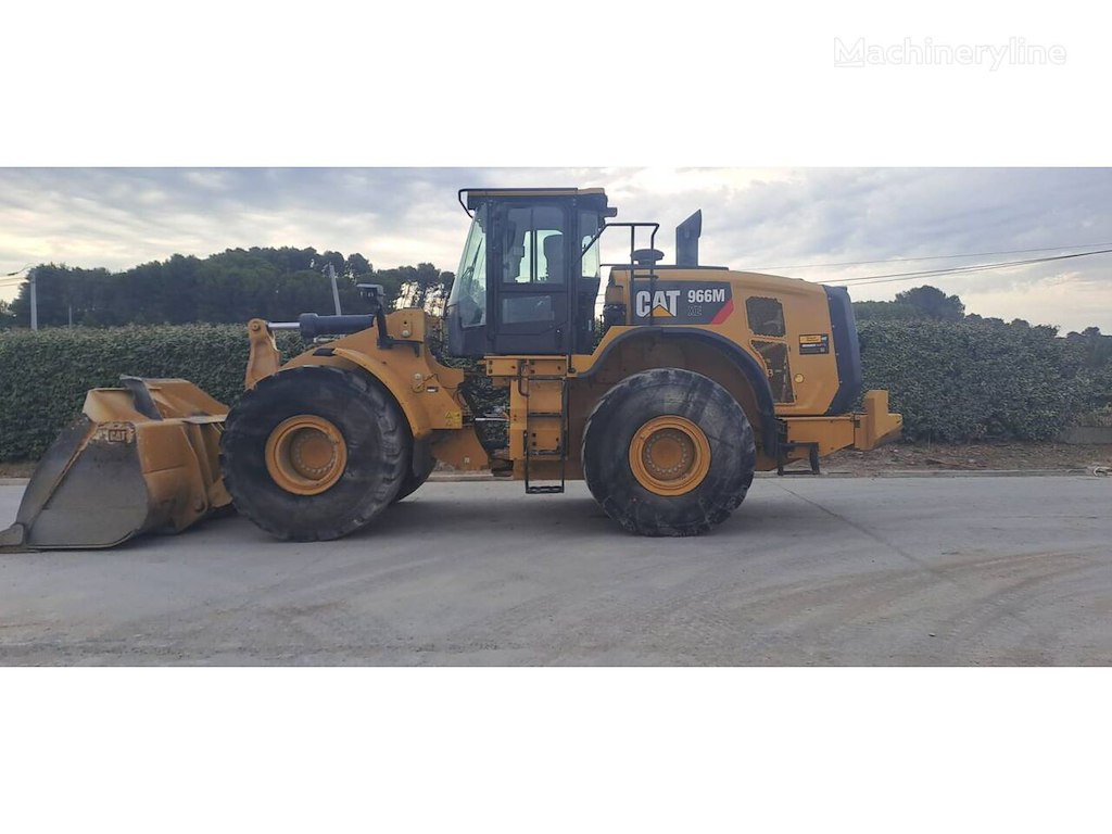 CAT 966M XE prednji utovarivač