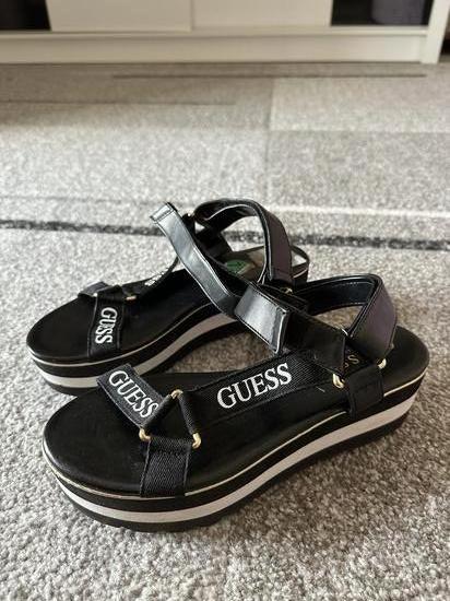 guess nove sandale sniženo 6000