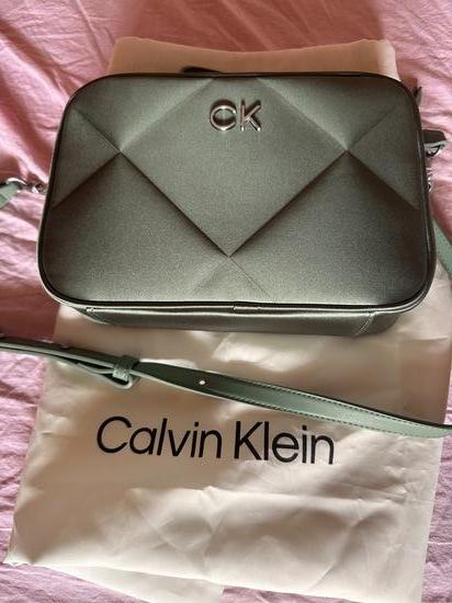 Calvin Klein torbica