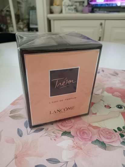 Nov Lancome Tresor parfem, 30 ml, original