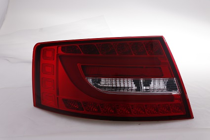 LED STOP SVETLA Audi A6 Red 04-08