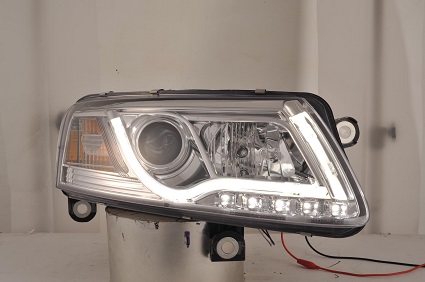 Audi A6 Hrom 04-08 (real DRL, LED TUBE)