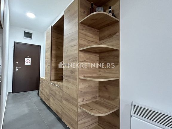 Komplet opremljen apartman