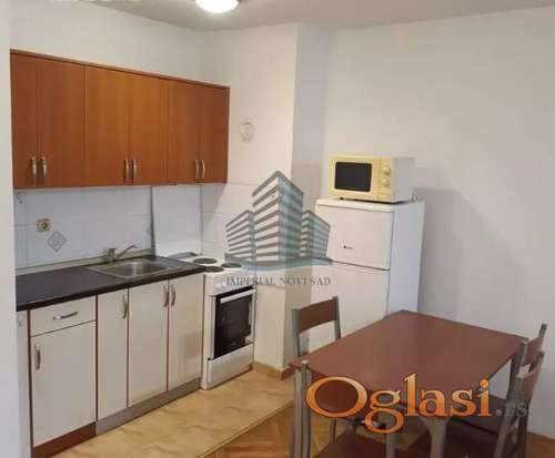 48m² – 121.500€ ROTKVARIJA ŽITNI TRG 10030