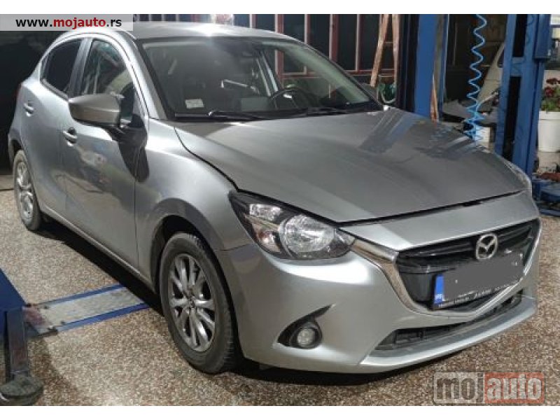 MAZDA 2 2015-2016. godište