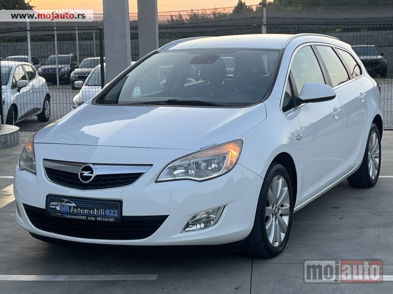 Opel Astra 1.7CDTI COSMO