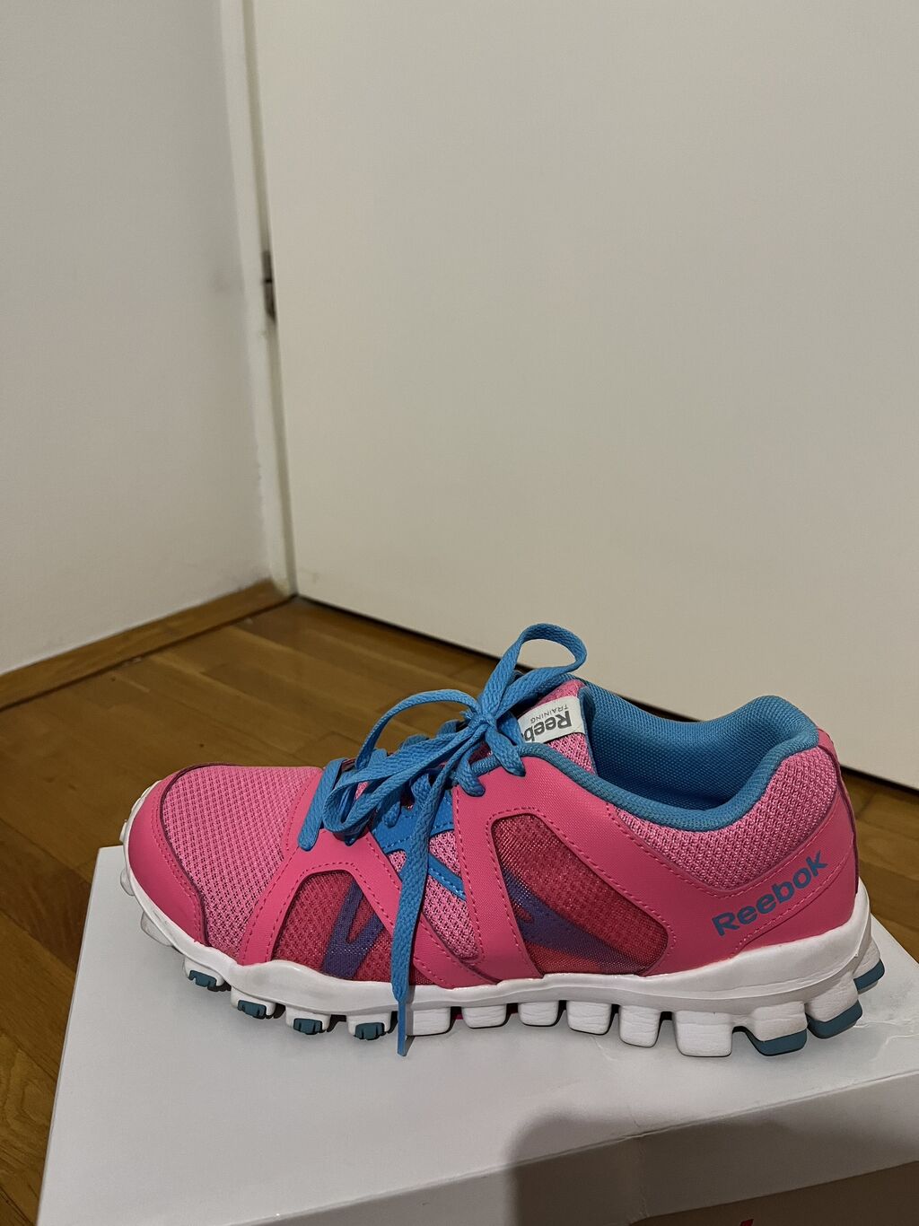 Reebok, 39, bоја - Roze