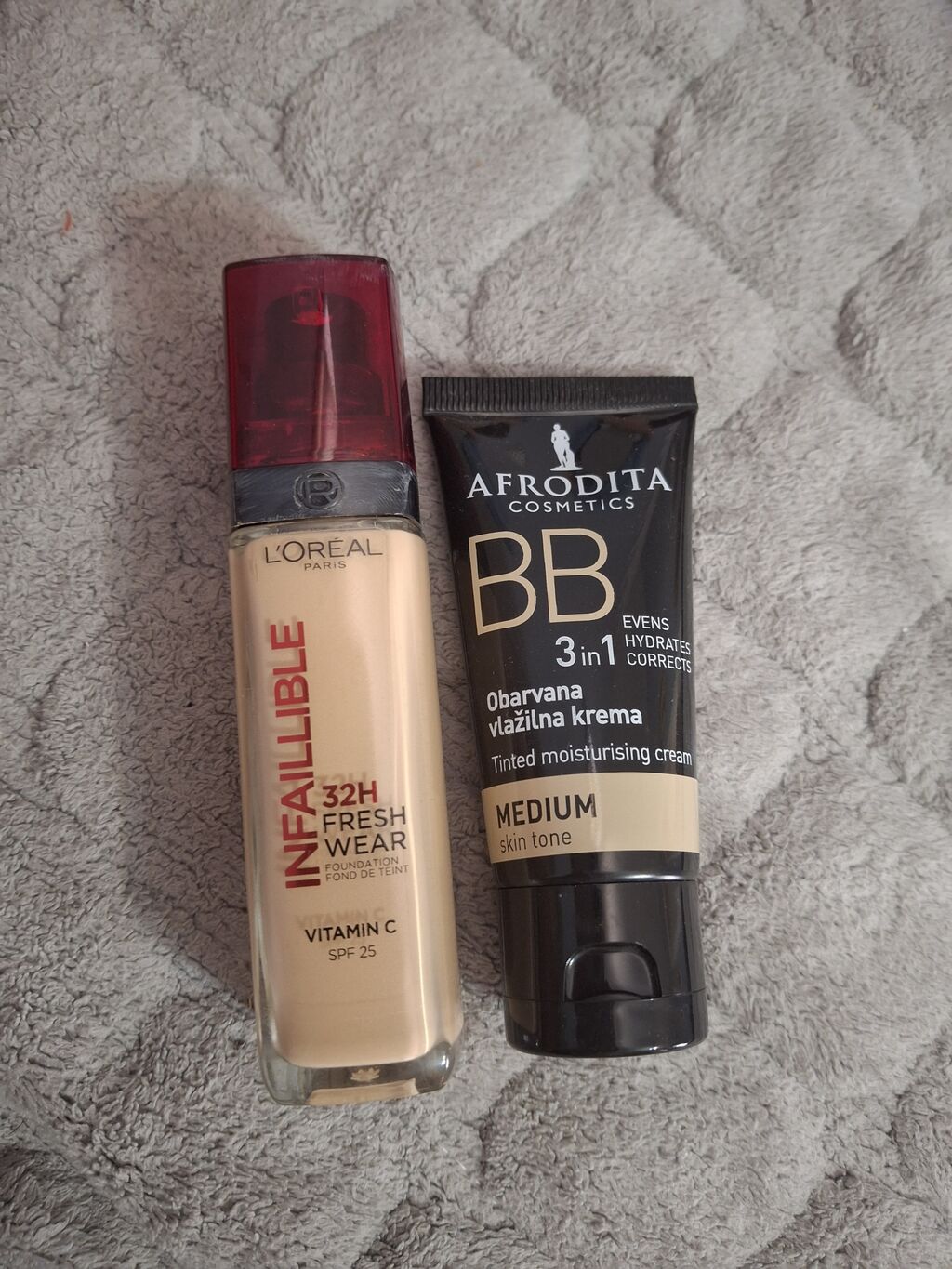 Tecni puder loreal i afrodita bb krema korisceno 2-3 puta,ne