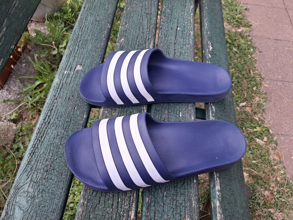 Adidas papuče Adilette Aqua nošene svega nekoliko puta, broj 47