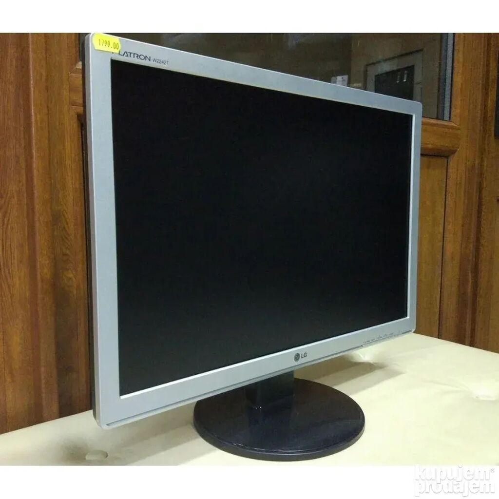 Lcd monitor flatron w2242 T sve komplet sa kablovima ispravan 22