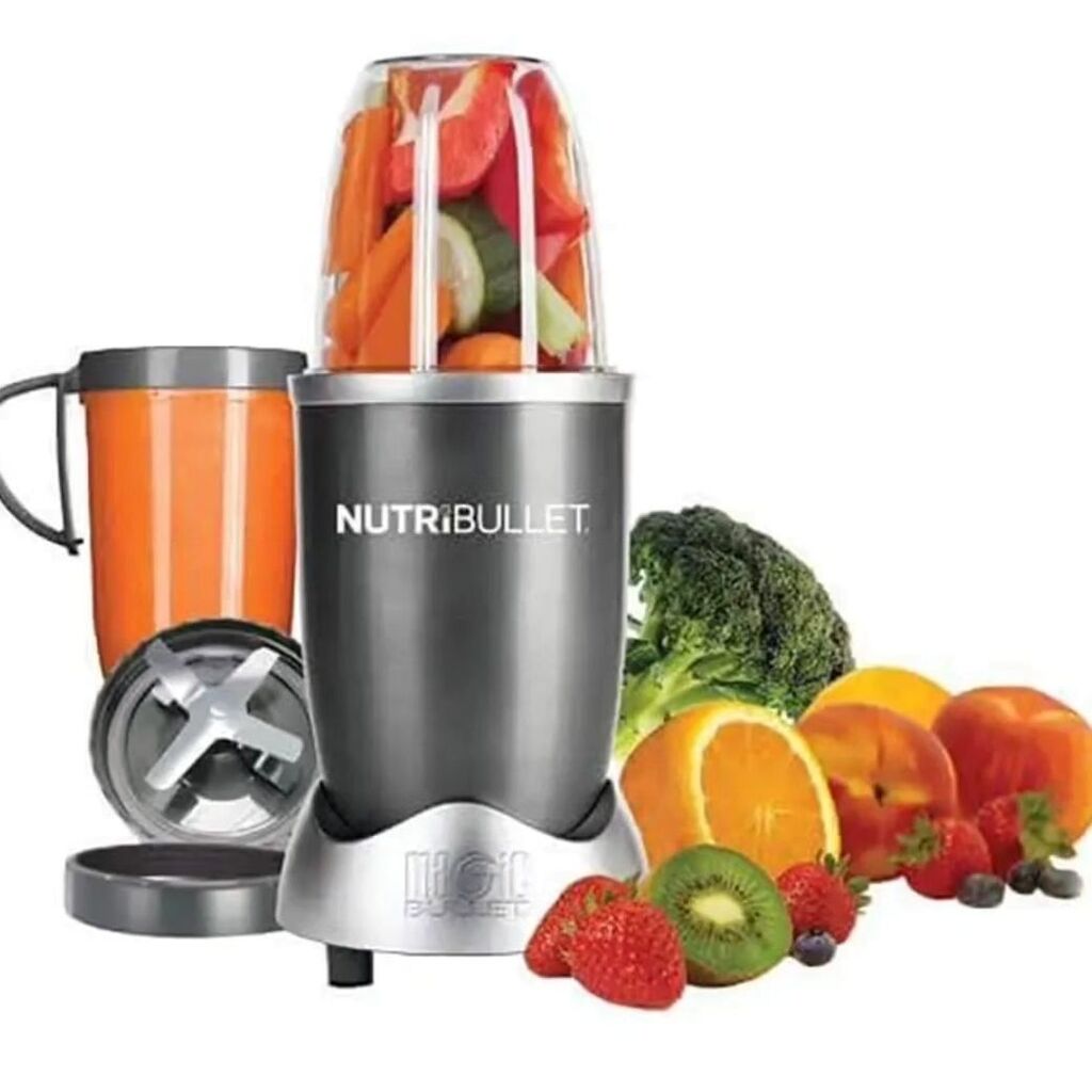 Nutribullet 12 delova sivi 5000 din ﻿Nutri Nov. Svakodnevno ste