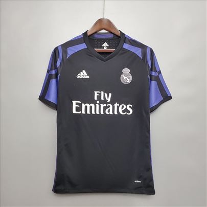 Real Madrid 2015/2016 gostujuci dres treci