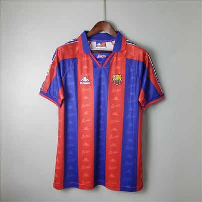 Barcelona 1996/1997 domaci dres