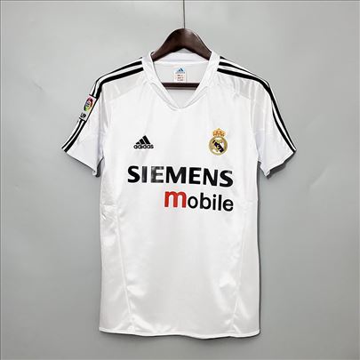 Real Madrid 2004/2005 domaci dres