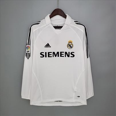 Real Madrid 2005/2006 domaci dres dugi rukavi