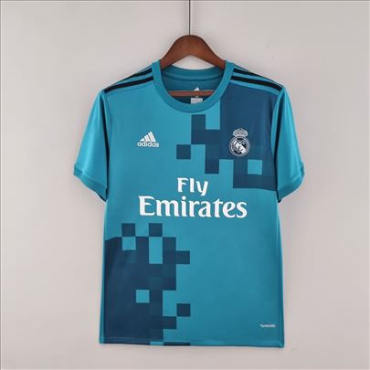 Real Madrid 2017/2018 gostujuci dres