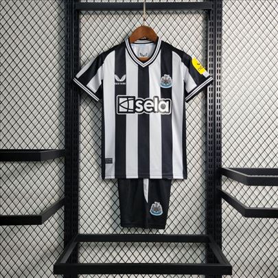 Newcastle United 2023/2024 domaci dres deciji