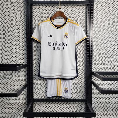 Real Madrid 2023/2024 domaci dres deciji komplet