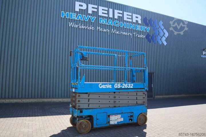 Podizanje makaza
Genie GS2632 Electric, Working Height 10m, 227kg Capacit