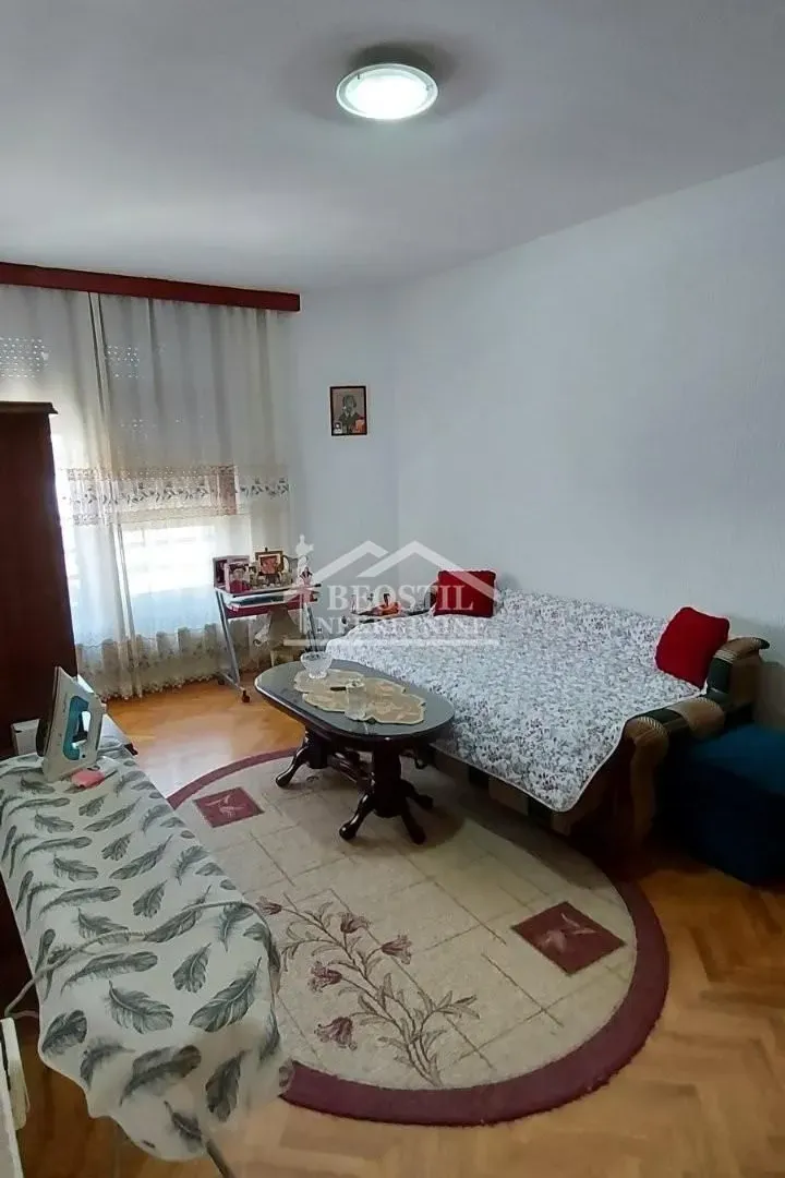 Prodaja, petosoban stan, 134m2, Centar, Smederevo