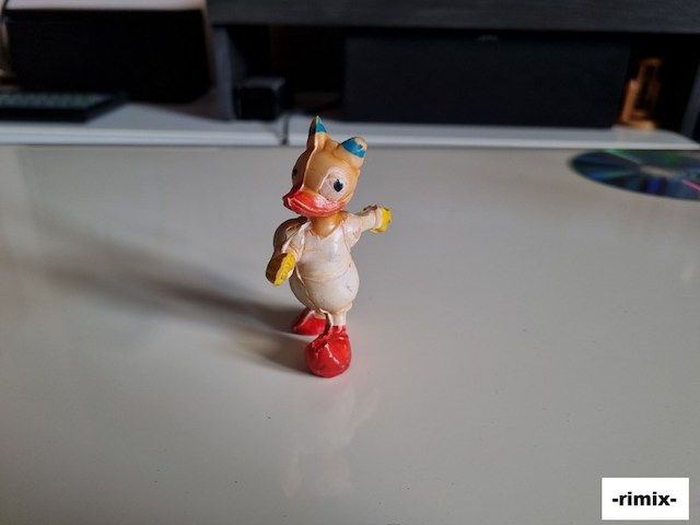 Walt Disney production - Daisy Duck