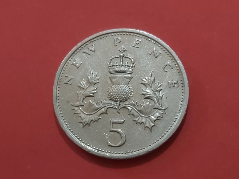 Britanija - 5 pence 1979 god