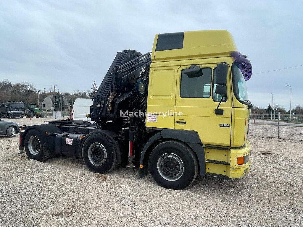 MAN F2000 HIAB330 + JIB 90 pokretna dizalica