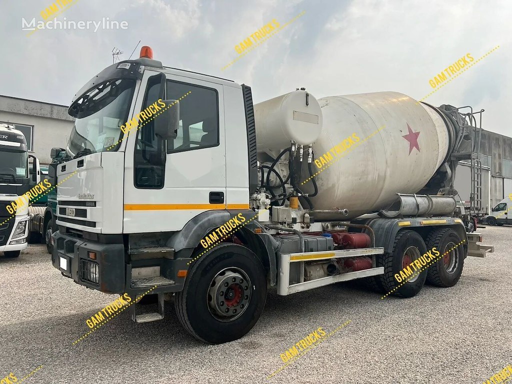 Cifa na šasiji IVECO Eurotrakker 380E38 kamion s mešalicom za beton