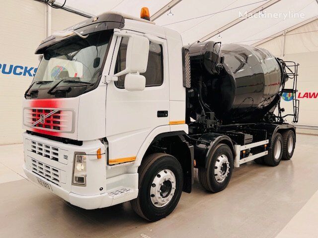 Volvo FM 380 kamion s mešalicom za beton