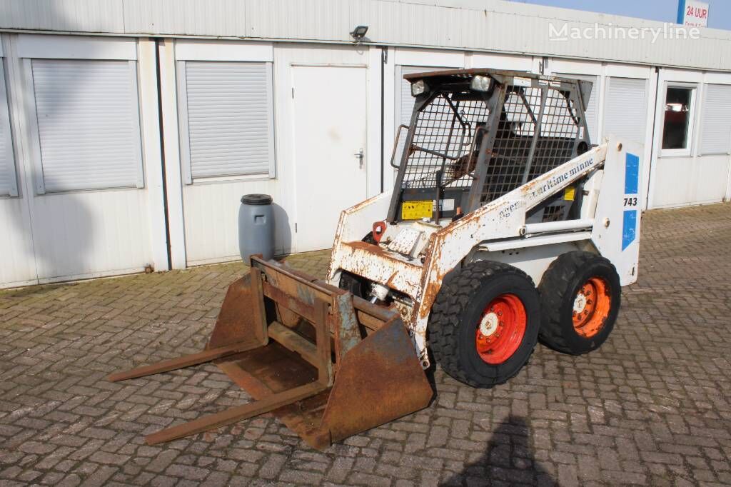 Bobcat 743 mini utovarivač