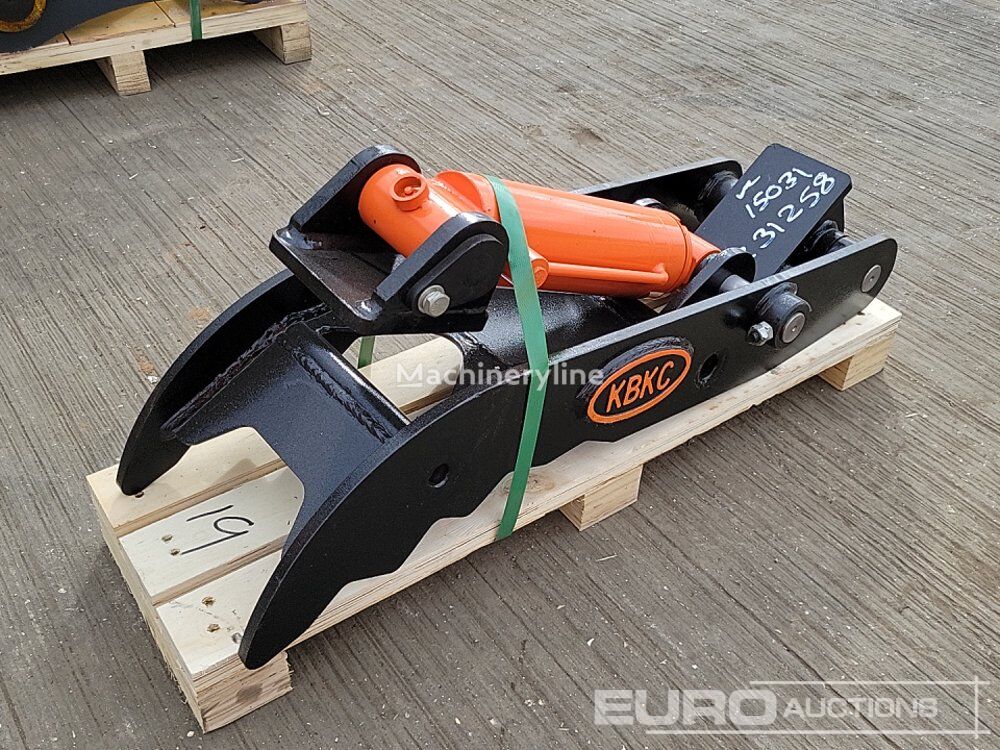 Prodaje se KBKC 2024 KBKC 30" Hydraulic Thumb grajfer na aukciji