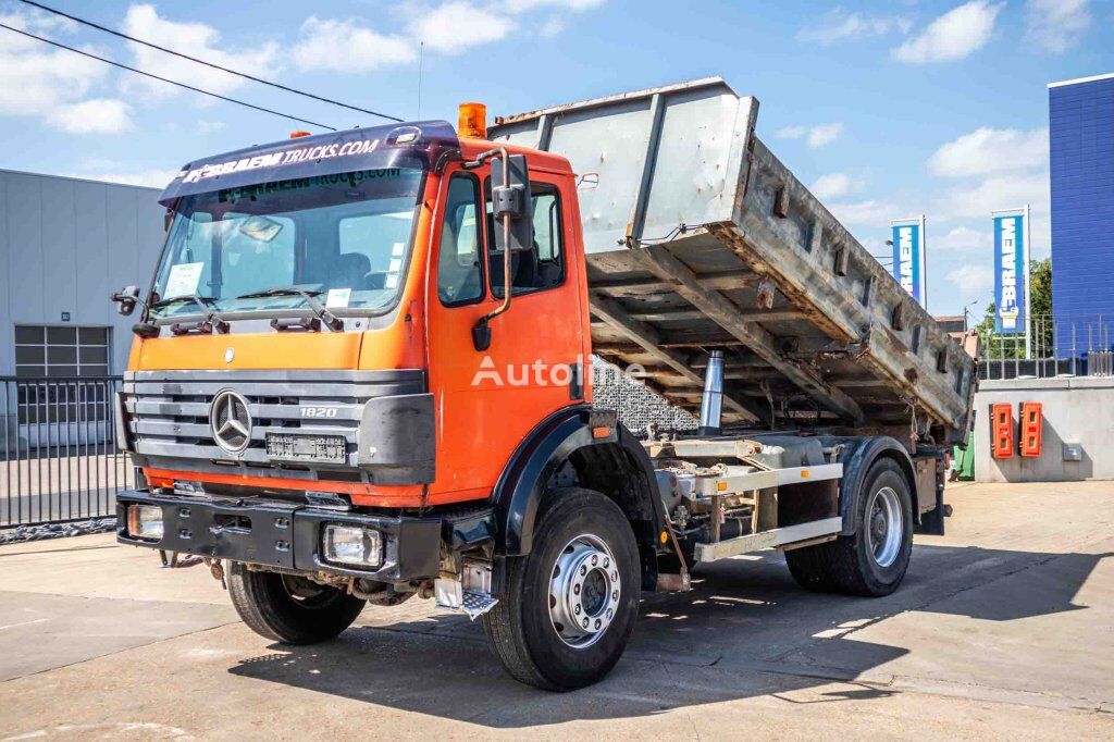 Mercedes-Benz SK 1820 AK-4x4 - 258 130 KM kiper