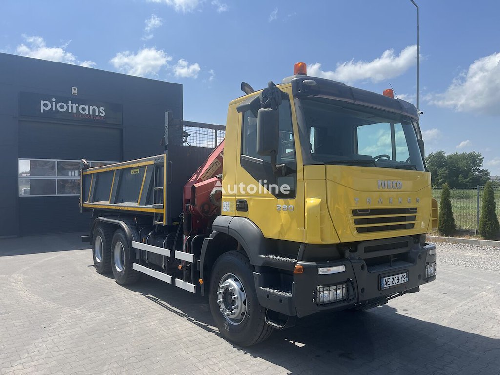 IVECO Trakker 380 kiper