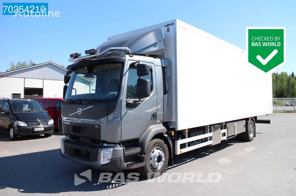 Volvo FL 250 4X2 Like NEW Expo truck DEMO Truck 1.136km Euro6 kamion furgon