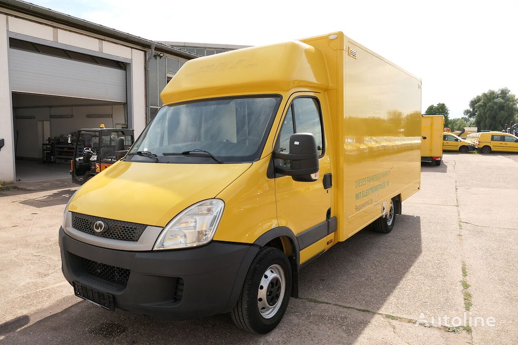 IVECO Daily 35 S11 kamion furgon