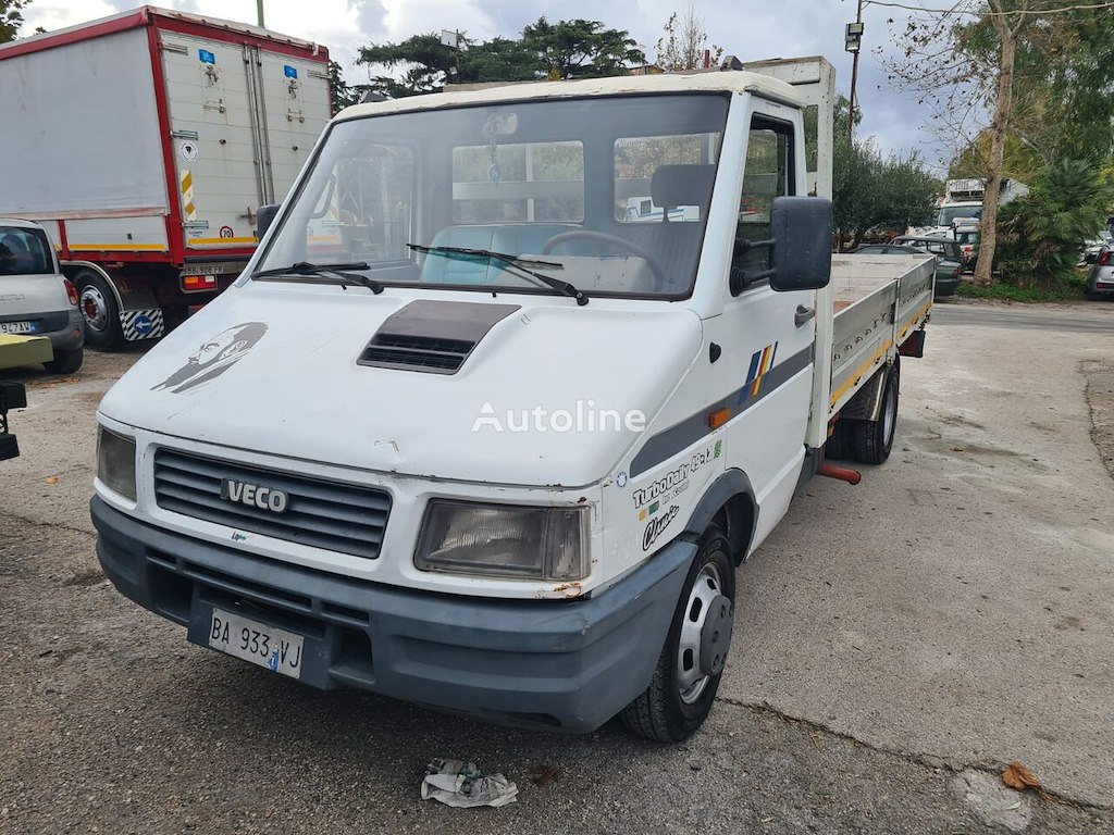 IVECO DAILY 49.12 kamion s ravnom platformom