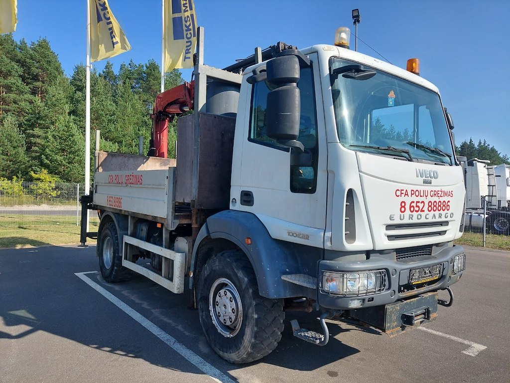 IVECO ML10022e kamion s ravnom platformom