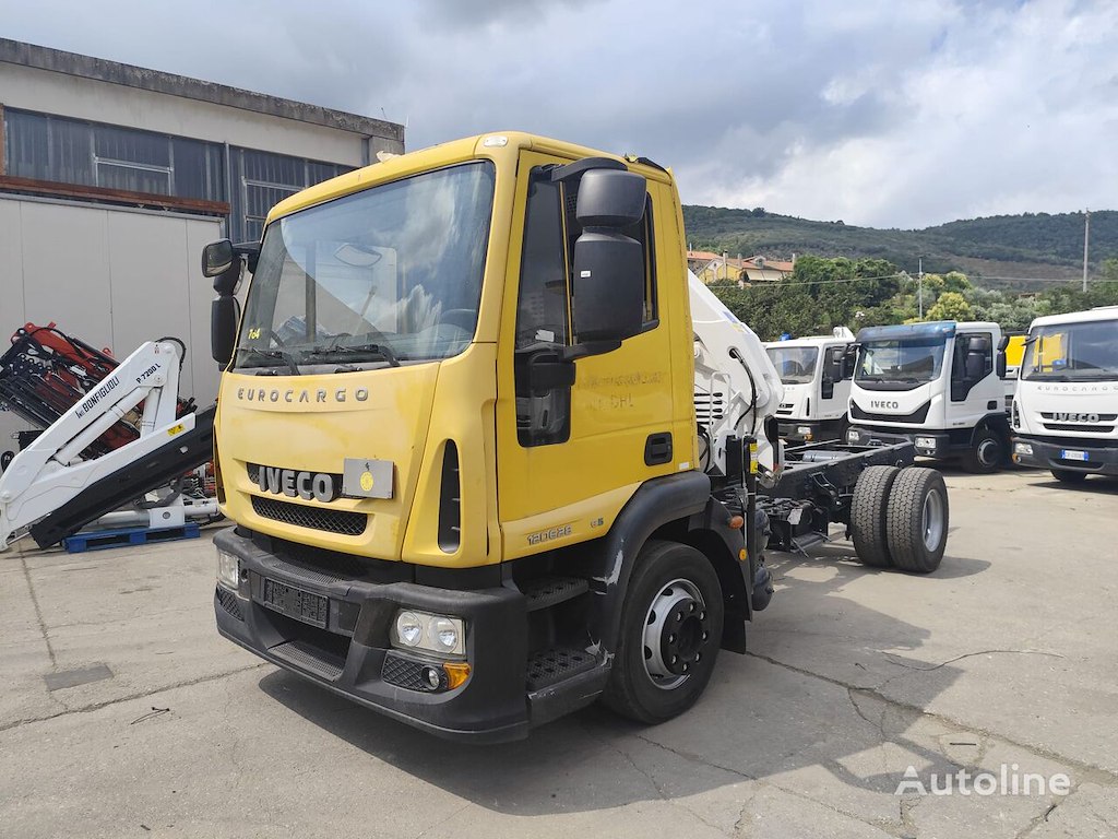 IVECO EuroCargo 120E28 kamion šasija