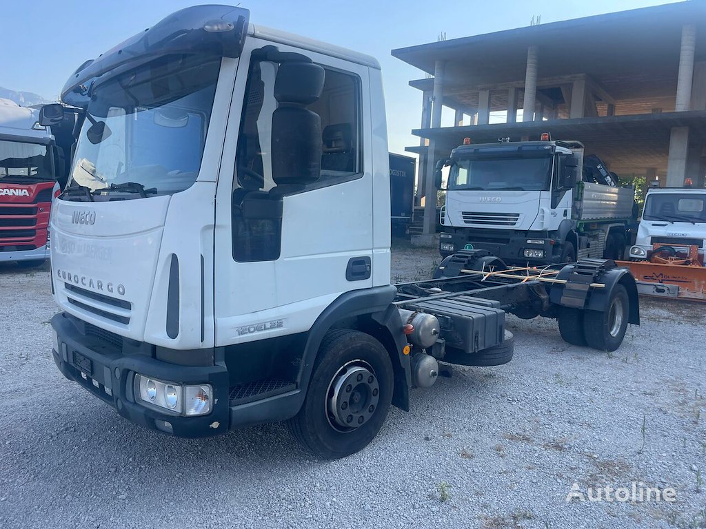 IVECO 120EL22 kamion šasija