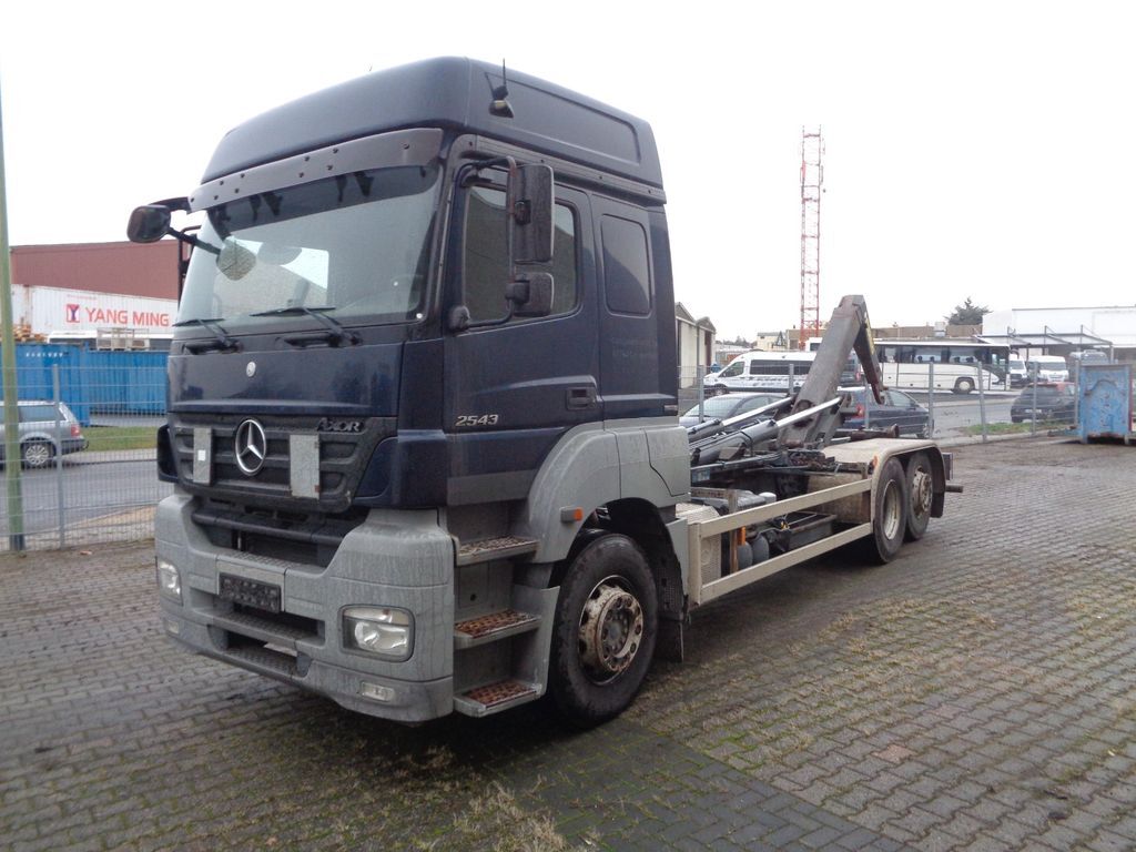 Mercedes-Benz 2543 L kamion rol kiper