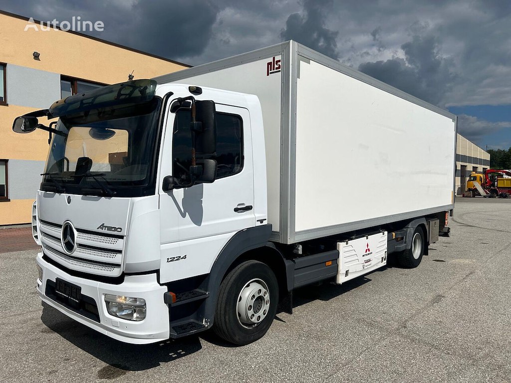 Mercedes-Benz Atego 1224 4x2 MANUAL + LIFT kamion hladnjača