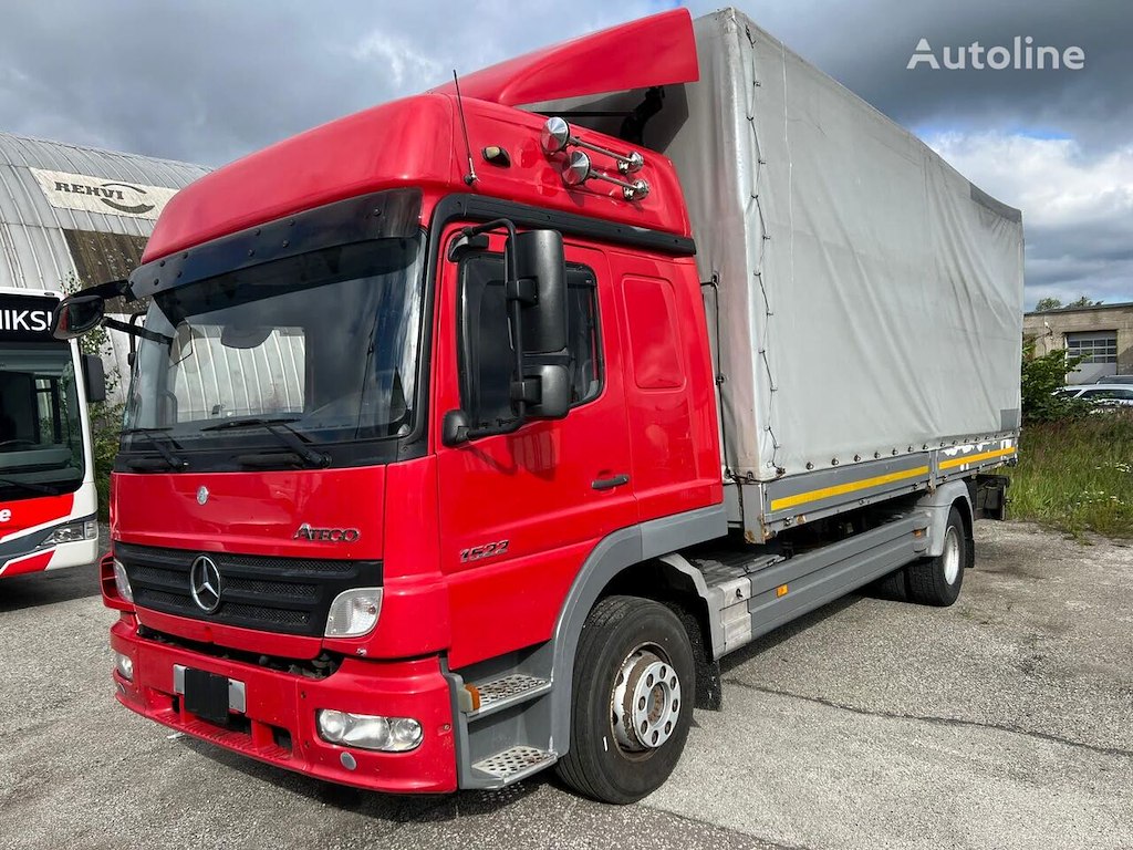 Mercedes-Benz atego 1522 kamion s ceradom