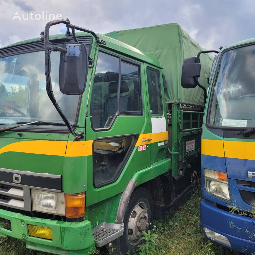 Mitsubishi Fuso FK417H FIGHTER kamion s ceradom