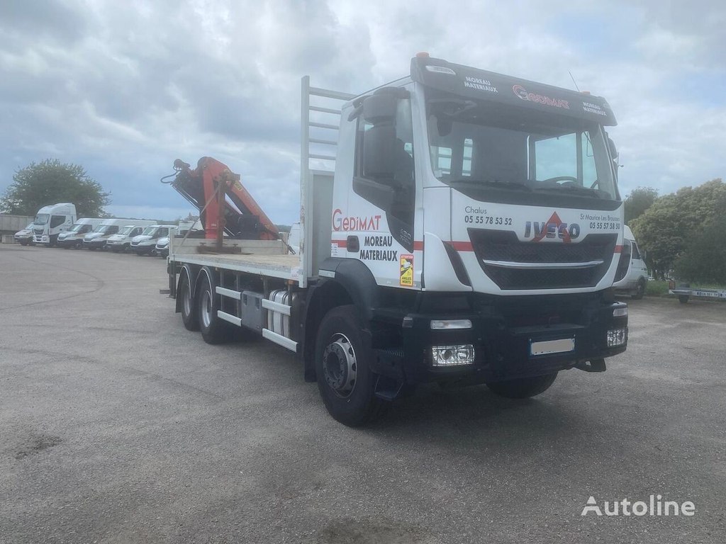 IVECO Stralis XWay 420 kamion platforma