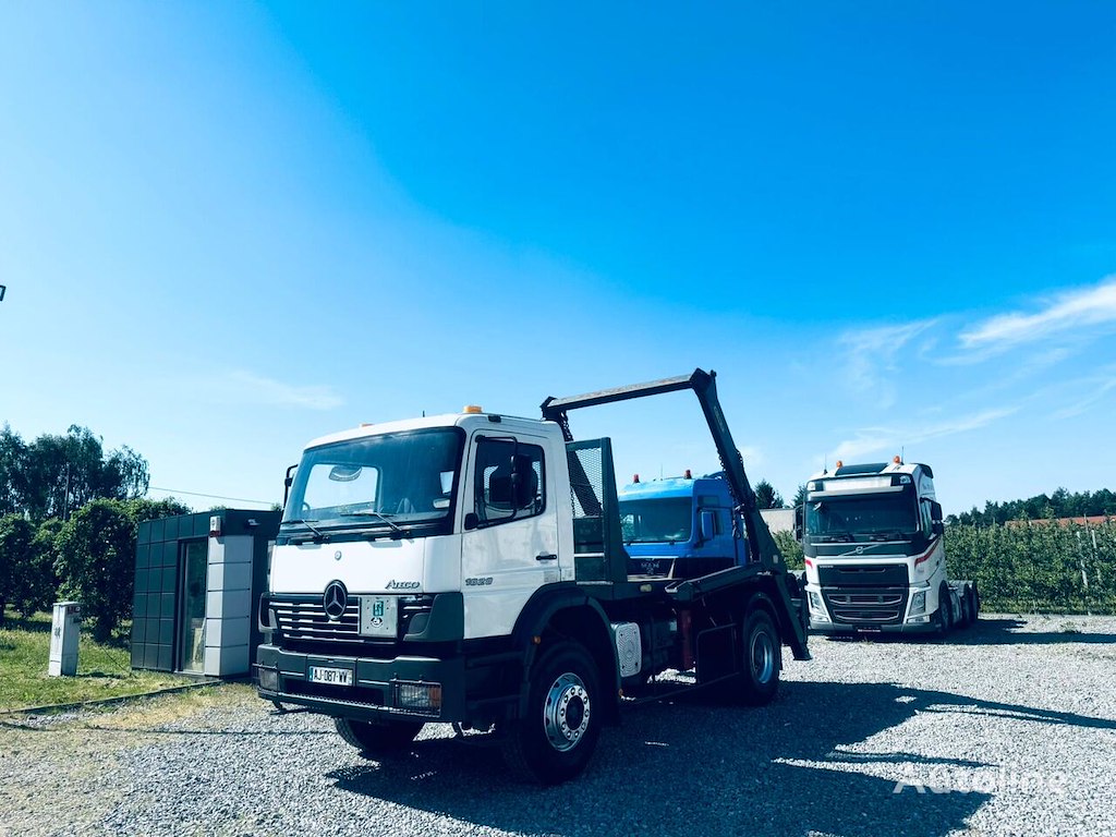 Mercedes-Benz Atego 1828 kamion autopodizač kontejnera