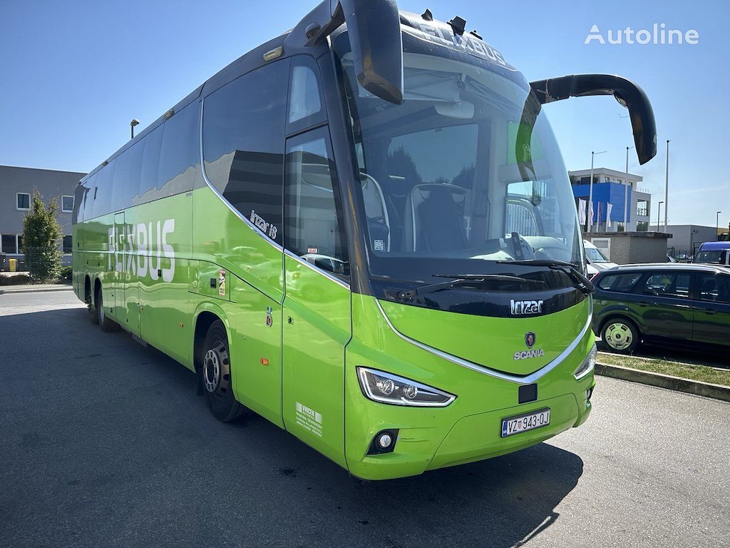 Irizar i8 turistički autobus