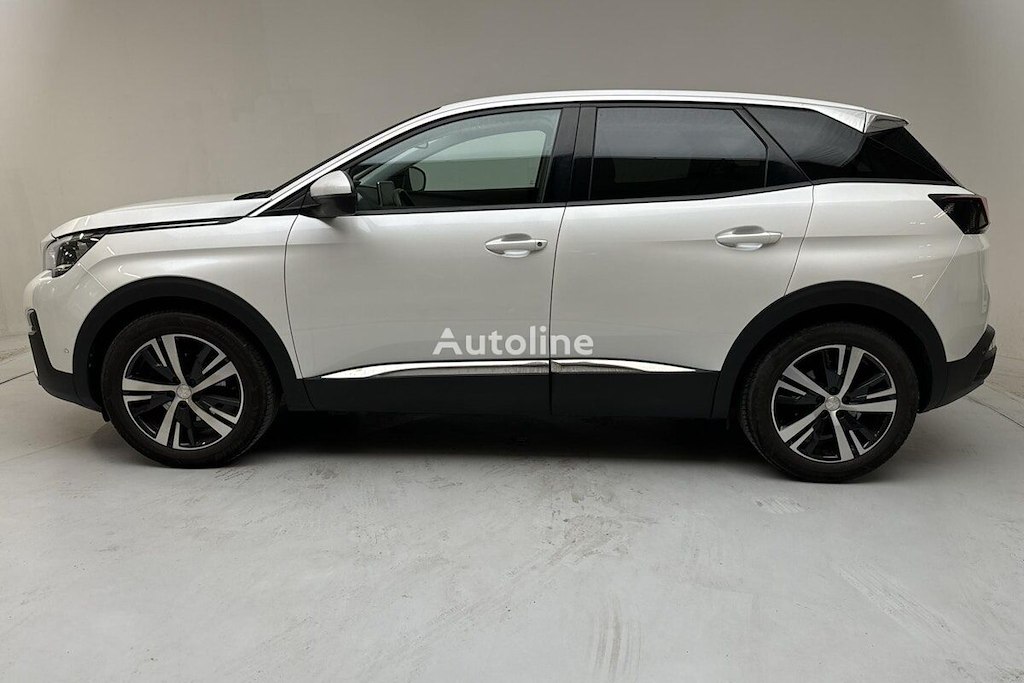 Prodaje se Peugeot 3008 krosover na aukciji