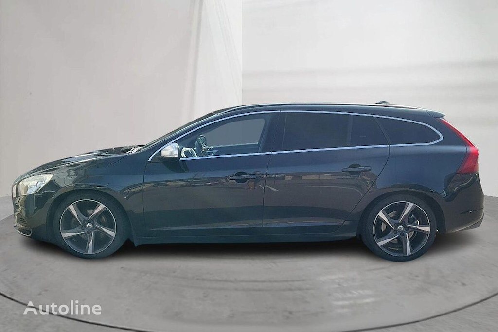 Prodaje se Volvo V60 karavan na aukciji