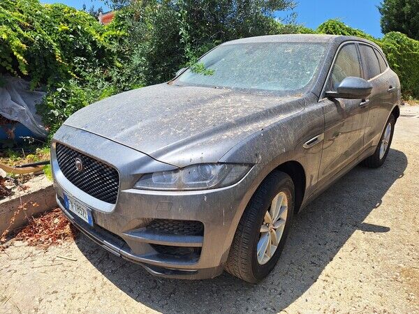 Jaguar F-Pace 2.0 D krosover