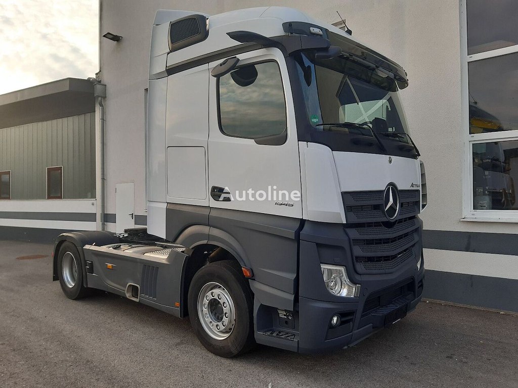 Mercedes-Benz Actros 1845LS tegljač